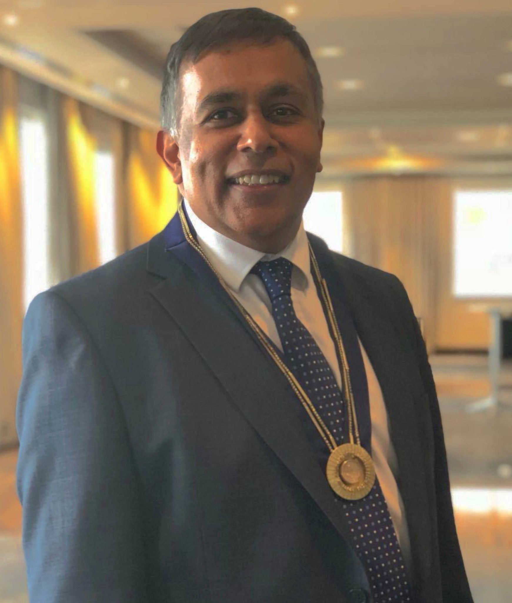 Consultants and Specialist Page - Midland Eye